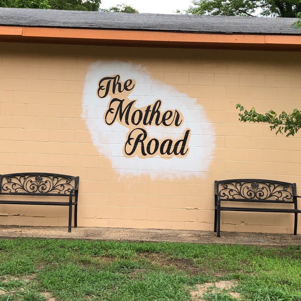 Elbow Inn - BBQ Joint in Devils Elbow