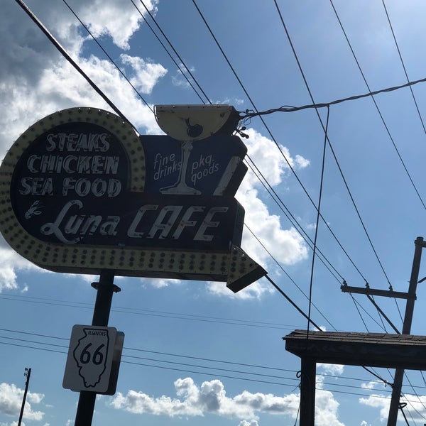 Luna Cafe - Mitchell, IL
