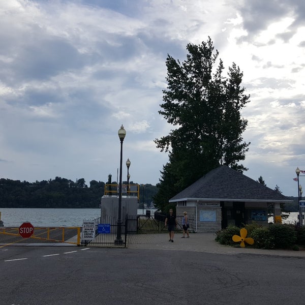 Glenora Ferry - Boat or Ferry