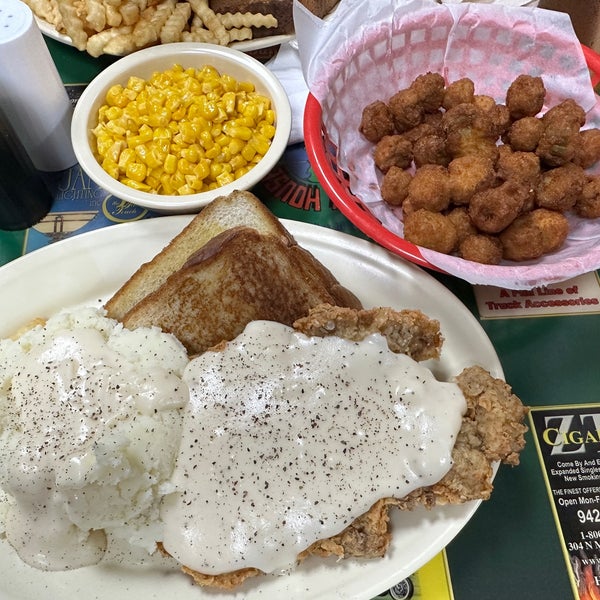 Chuck House - 4430 NW 10th St