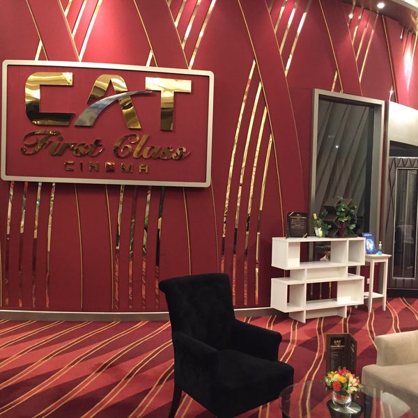 CAT First Class Cinema - Movie Theater in Huai Khwang