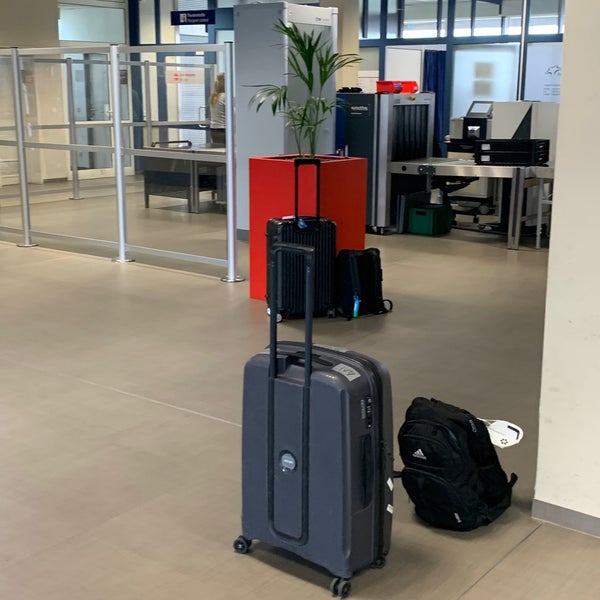 General Aviation Terminal (GAT) - Flughafen - Frankfurt am Main, Hessen