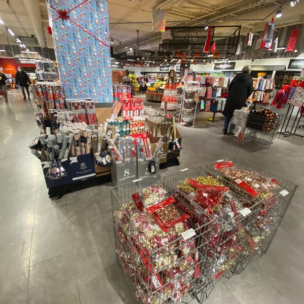 Hagkaup - Hagasmára 1