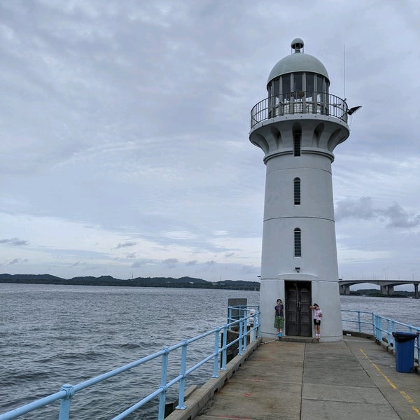 Johore Strait Lighthouse - Lighthouse in Tuas
