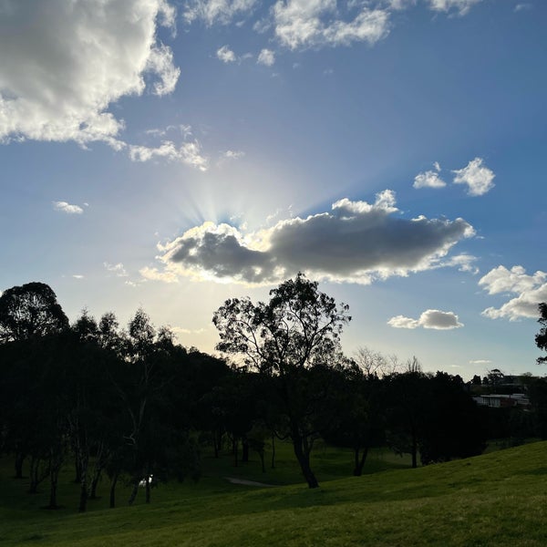 Ivanhoe Golf Course - Vasey Street