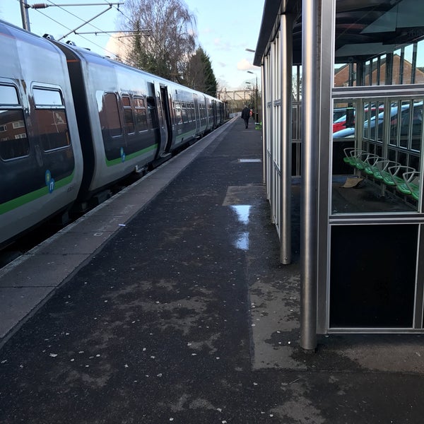 Redditch Railway Station (RDC) - Rail Station in Redditch