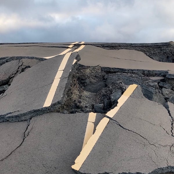 Kilauea Volcano - Kau Desert Trail