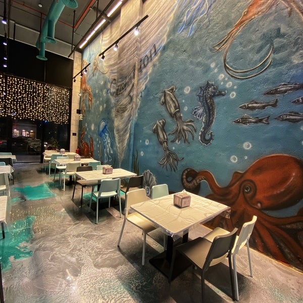 Crustation - Seafood Restaurant in ذهبان