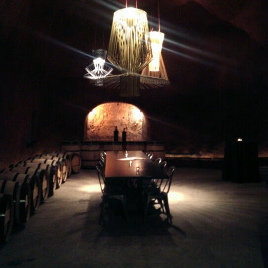 Merus Winery - Winery