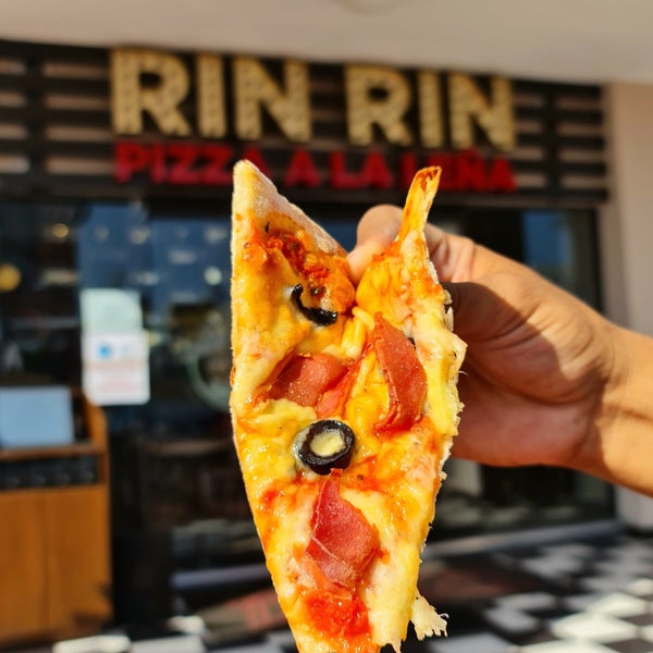 Rin Rin Pizza A La leña bar Marina - Italian Restaurant in Mazatlán