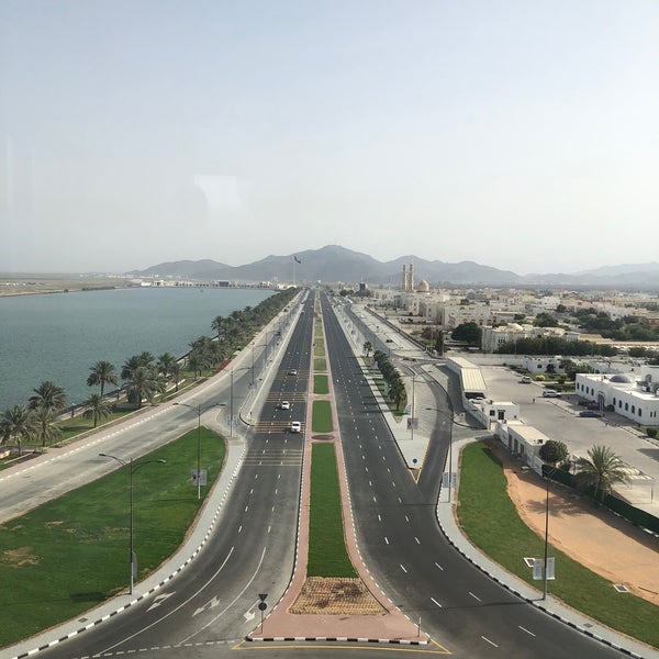 Kalba Lake (بحيرة كلباء) - Lake in Fujairah