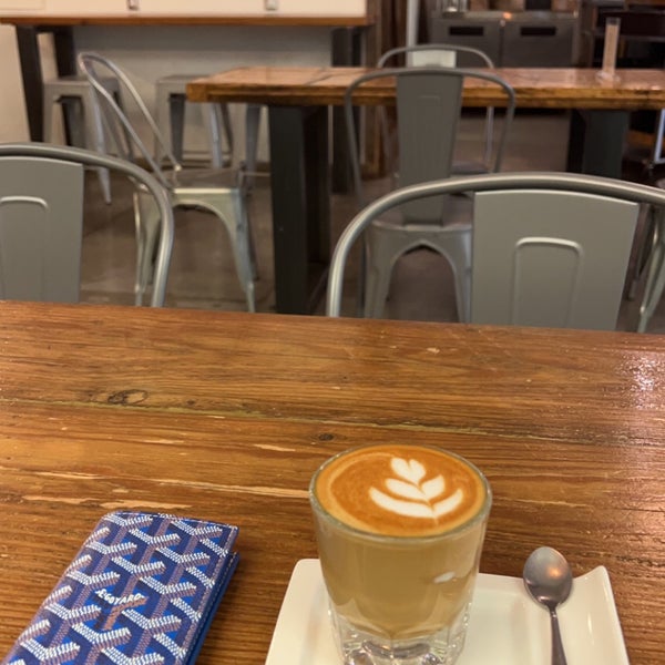 Coffee Slingers - 1015 N Broadway Ave