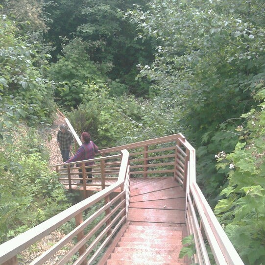 Hansville - Landmarks and Outdoors