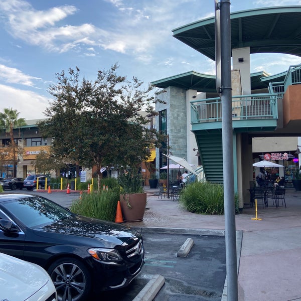 Diamond Jamboree Shopping Center - Shopping Mall in Irvine