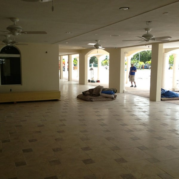 Masjid Miami Gardens - Mosque in Miami