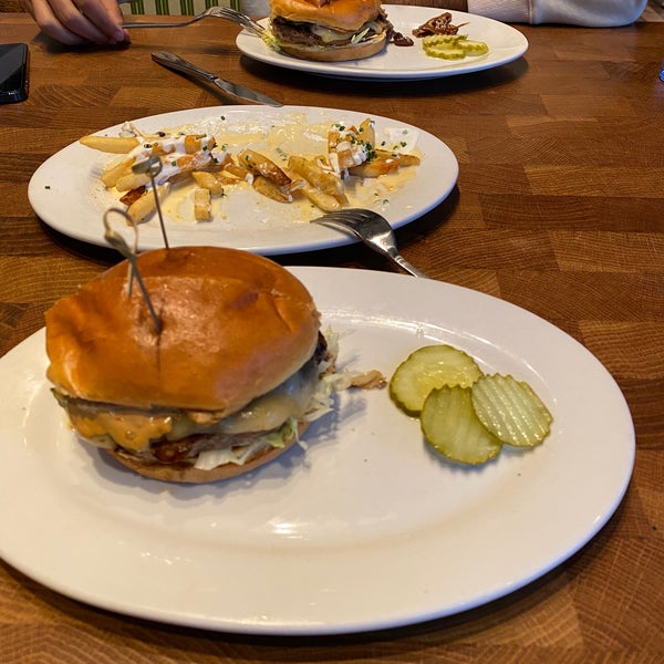 Zinburger Chile Cheese Fires