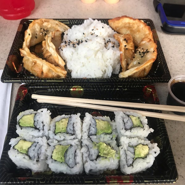 Fusion Bistro Sushi & Sake Bar - Sushi Restaurant
