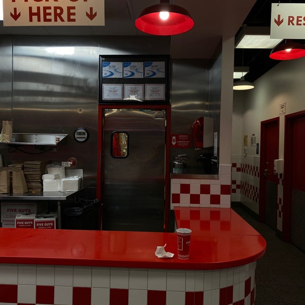 Five Guys - Downtown Tempe - 28 tips from 2660 visitors