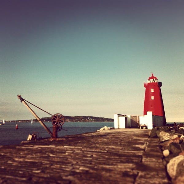 Poolbeg Lighthouse - Lighthouse in Dublin