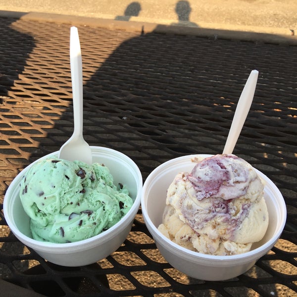 Holy Cow Ice Cream - Ice Cream Parlor in Red Hook