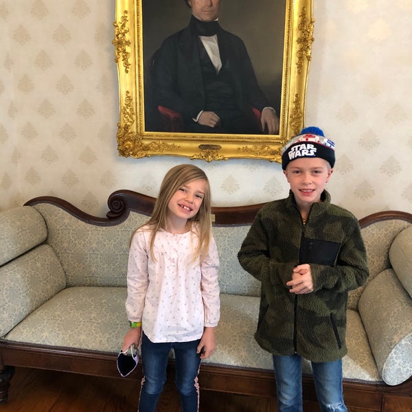 Franklin Pierce Manse - 14 Horseshoe Pond Ln