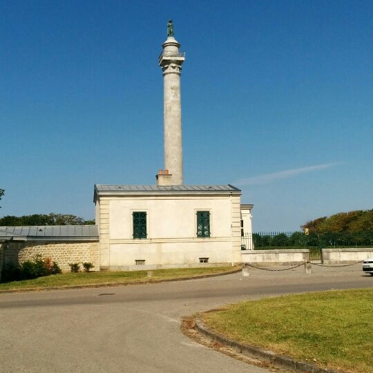 Colonne de la Grande Armée - avenue de la colonne