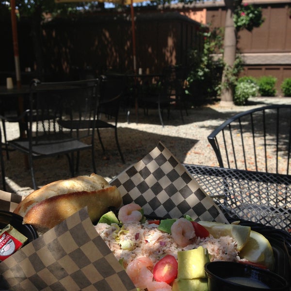 Cottonwood Cafe - Restaurant in Oakdale