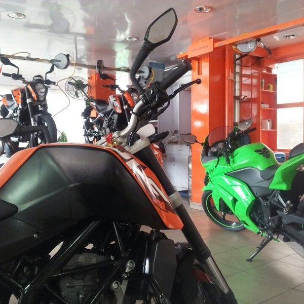 Khivraj Bajaj Service Center - 1 tip from 39 visitors