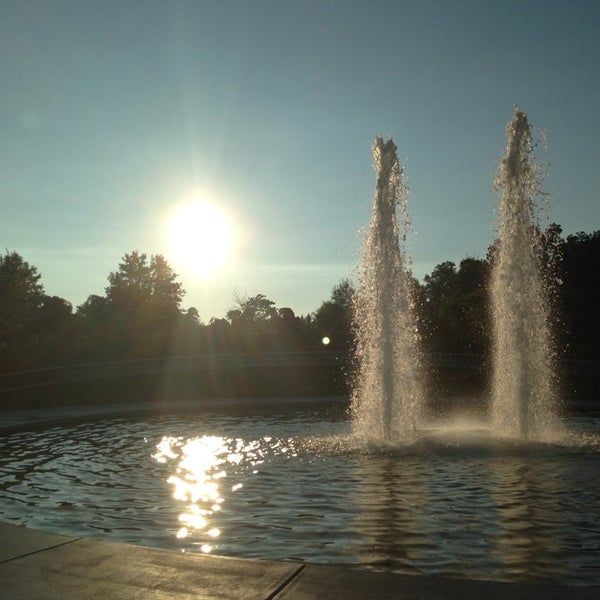 Garden of Reflection - Park