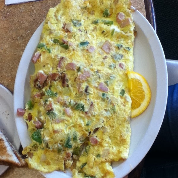 American Table Family Restaurant - Oregon, OH