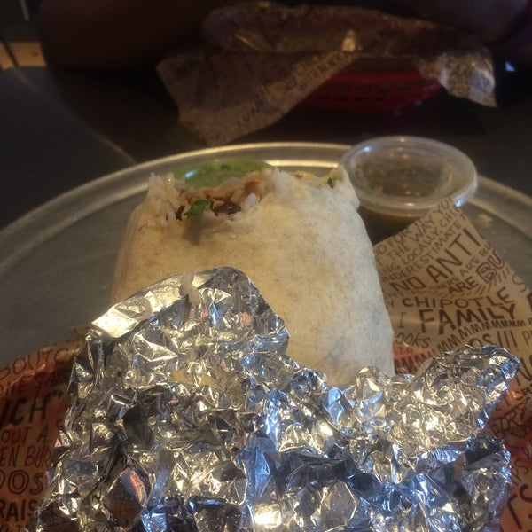 Chipotle Mexican Grill - Mexican Restaurant