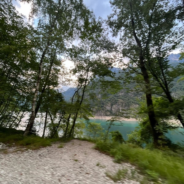 Lago del Mis - Strada Provinciale della Valle del Mis