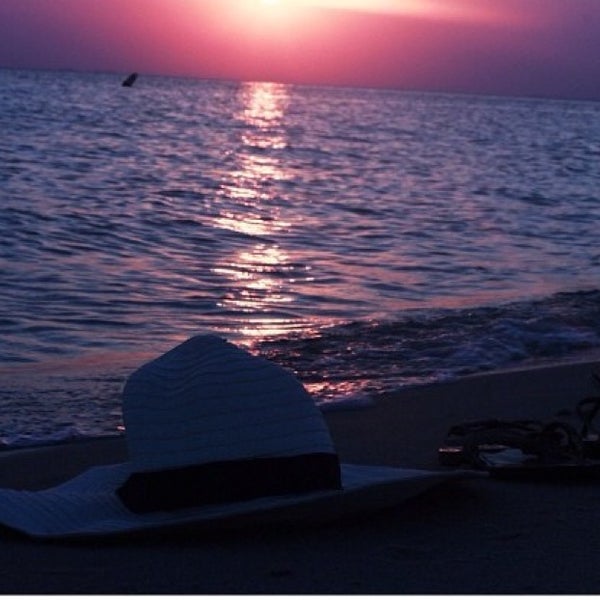 Photos at Aramco Beach | شاطئ ارامكو - Halfmoon Bay