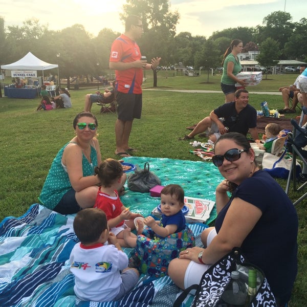 Photos at Pineville Lake Park - 6 tips from 186 visitors