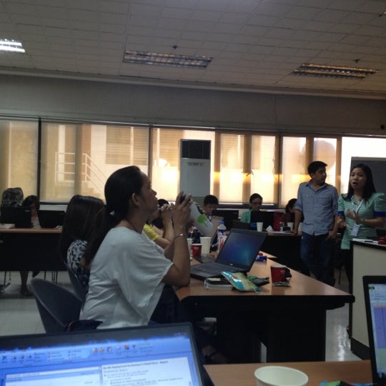 PLDT INNOLAB Technology Exhibit Center - Malamig - Mandaluyong City ...