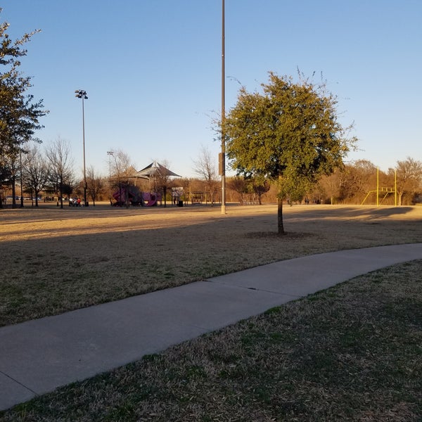 Harold Bacchus Community Park - 4 tips