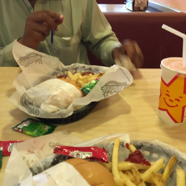 Hardees - Fast Food Restaurant