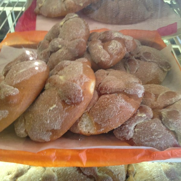 Bombon Cafe - Bakery in Chicago