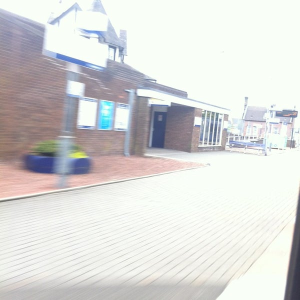 Platform 2 - Larbert Railway Station (LBT)