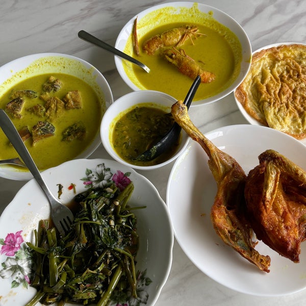 Hayyan Huda Opah Kitchen - Asian Restaurant