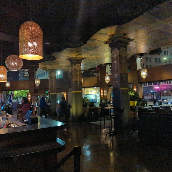 The Den - Night Club in Oakland