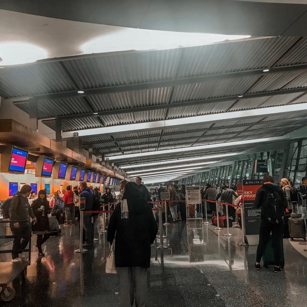 Photos at Delta Air Lines Ticket Counter - Midway District - San Diego, CA