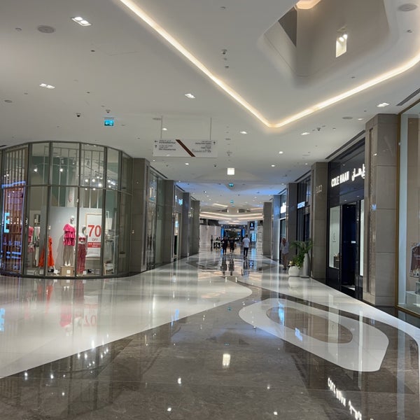 Gate Avenue at DIFC - Shopping Mall in Dubai