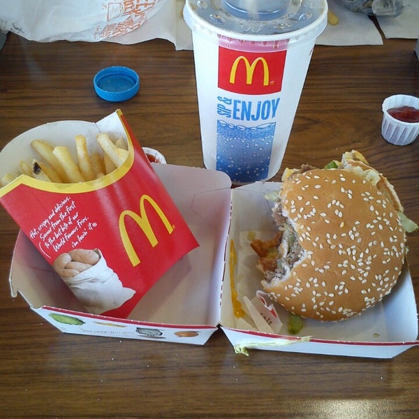 McDonald's - Fast Food Restaurant