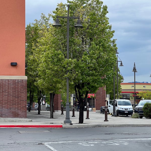 Megaplex 20 - The District - South Jordan, UT