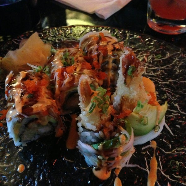 East Moon Asian Bistro - Asian Restaurant