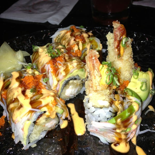 East Moon Asian Bistro - Asian Restaurant