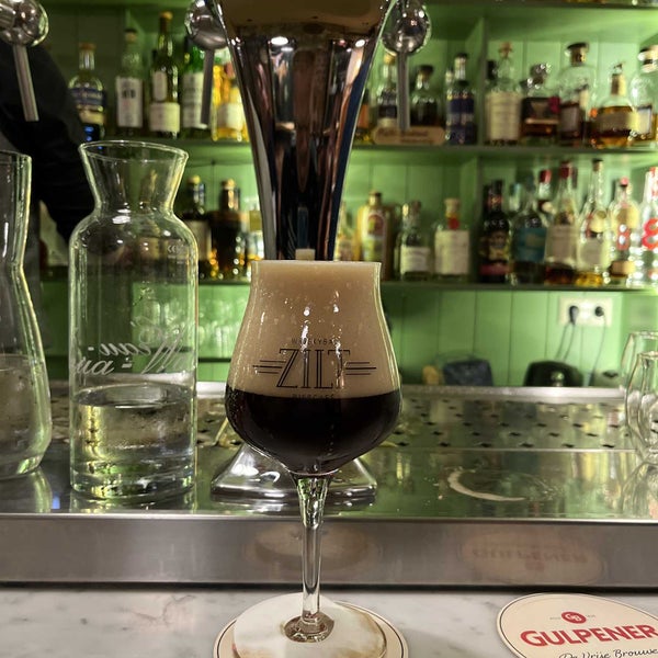 Café ZILT - Amsterdam Centrum - 17 tips from 704 visitors