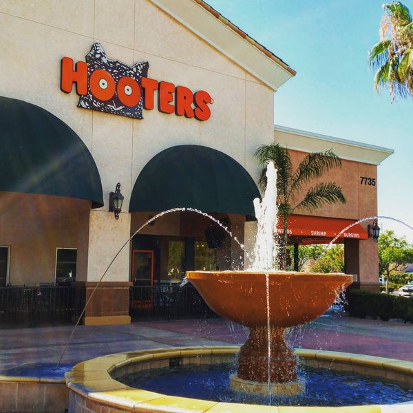 Hooters - 21 tips from 619 visitors