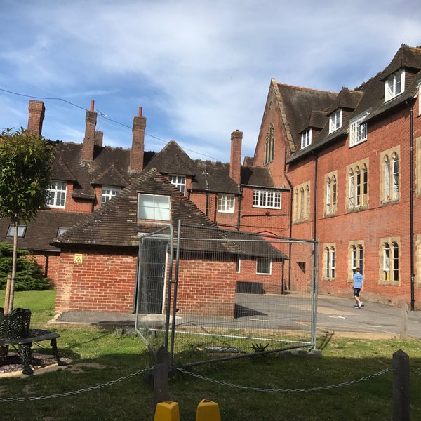 Ardingly College - College Residence Hall in Haywards Heath